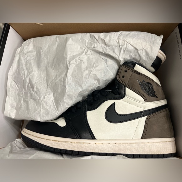 Jordan | Shoes | Jordan Dark Mocha | Poshmark